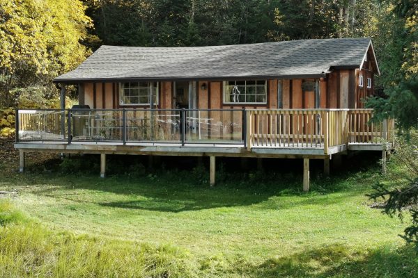 Moosehaven Resort, Hathaway Lake, 100 Mile House, Cariboo, British ...